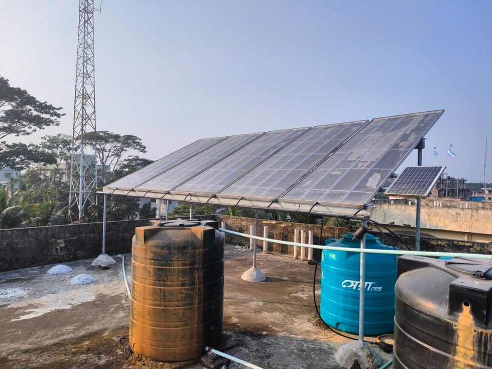 Performance Evaluation of Water Desalination Systems of Safe Water ...