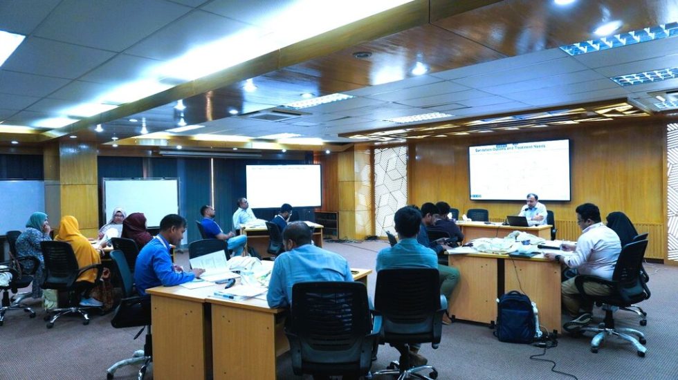 ITN-BUET imparts knowledge on Fecal Sludge Treatment Plant (FSTP ...